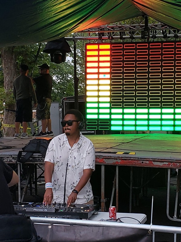 3Arts | John Simmons